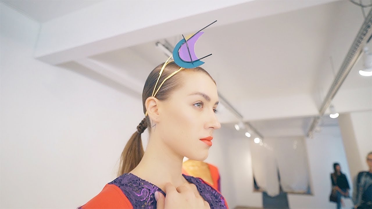 Flying Solo | Spring Summer 2019 | Best Moments - YouTube