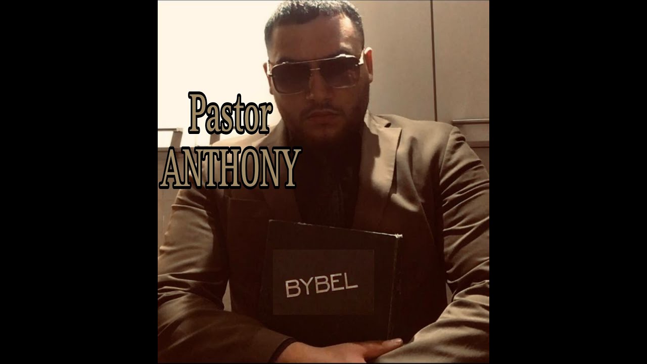 Pastor Anthony 22jaar de jongste pastor van Nederland - YouTube