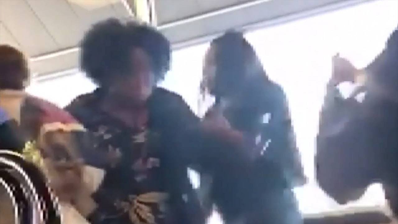 Waffle House brawl captured on camera - YouTube