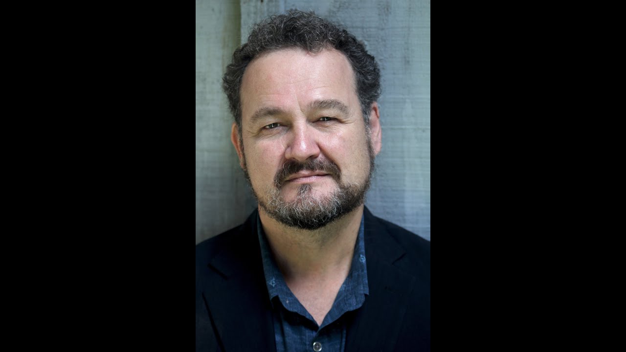 Russell Braun sings Houseman texts! (Toronto, 1990) - YouTube