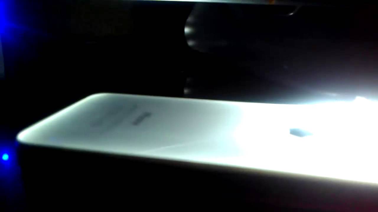 iPhone 4S led playing to music - YouTube