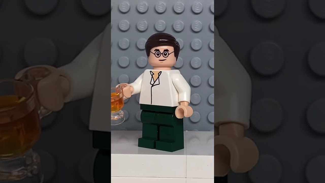 How to make a LEGO Peter Griffin Minifigure! #shorts - YouTube