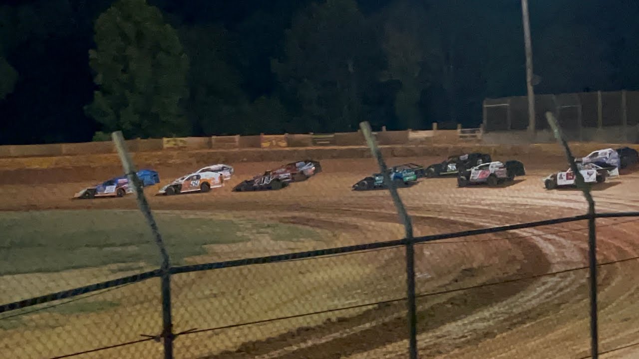 9/17/2022 American Racer Modified’s Harris Speedway - YouTube