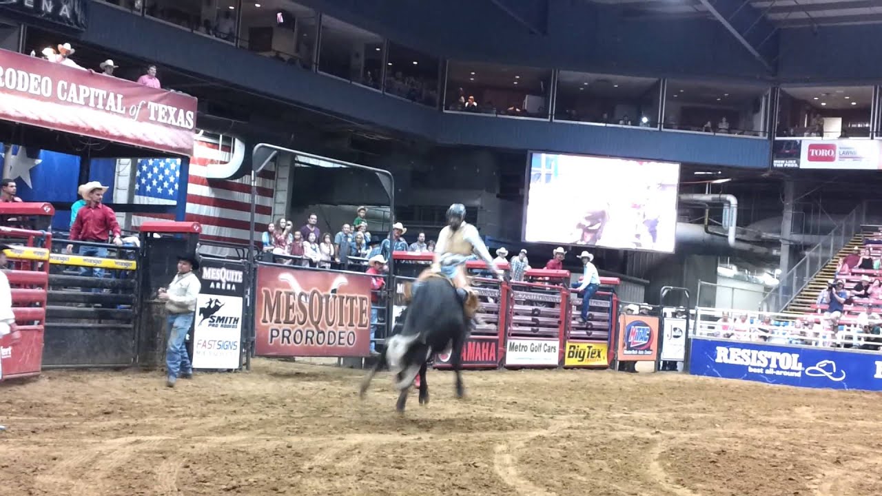 Dallas, TX - Mesquite Rodeo - Bull Riding 5 2012.08.17 - YouTube