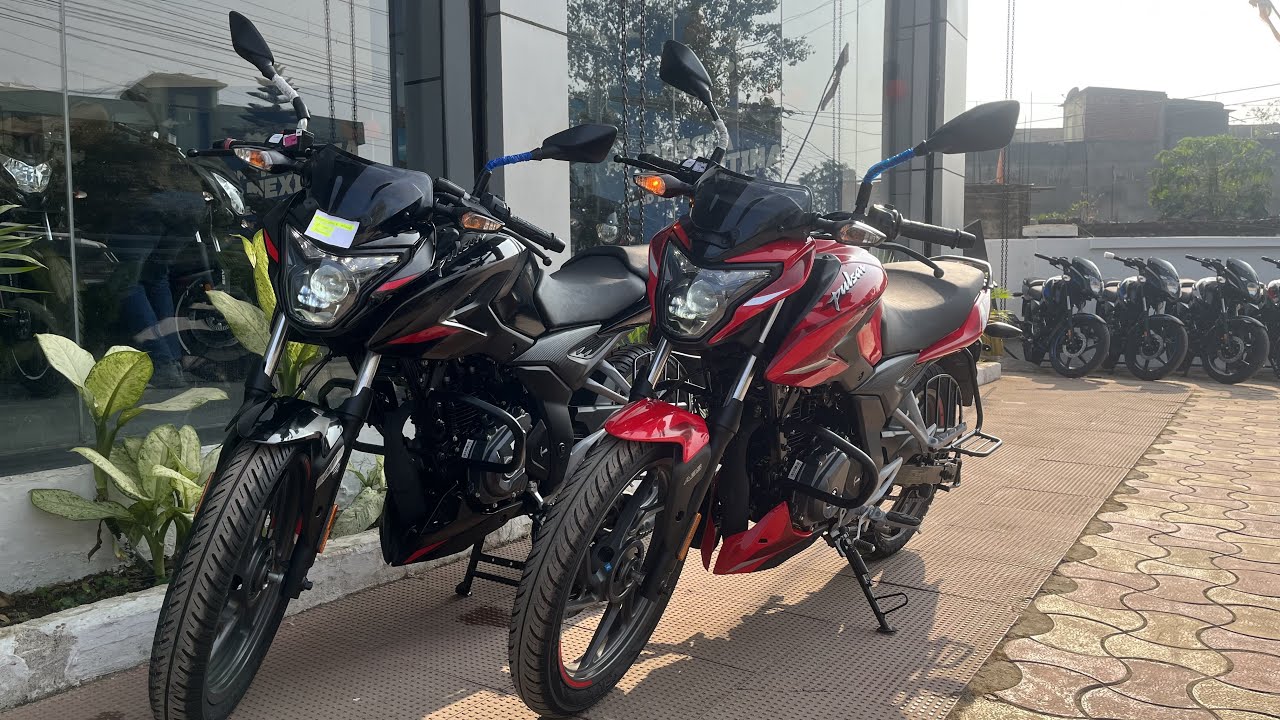 Pulsar p150 Single Seat 🆚 Split Seat || Top Model 🆚 Base Model ...