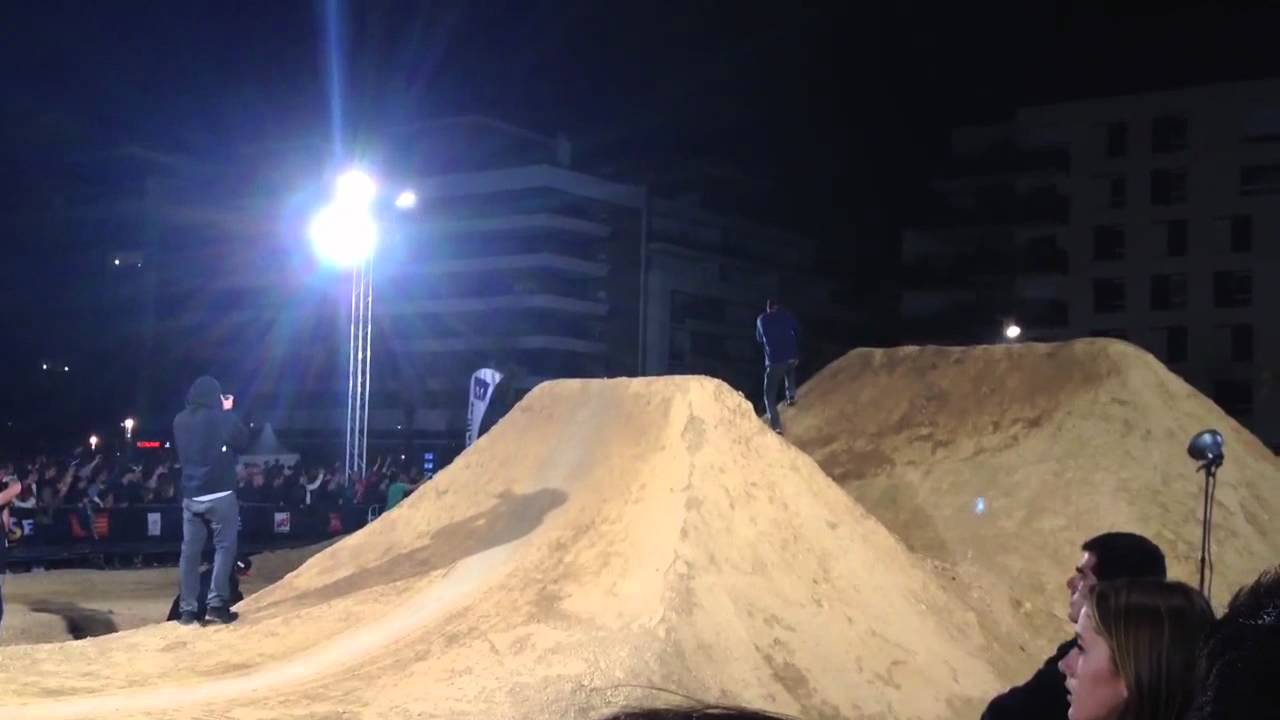 Brett "Maddog" Banasiewicz - Final run - Montpellier Fise 2012 - YouTube
