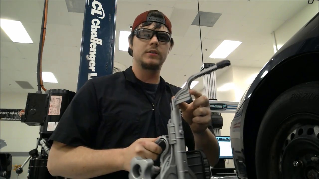 How to Setup a Hoffman Alignment Machine - YouTube