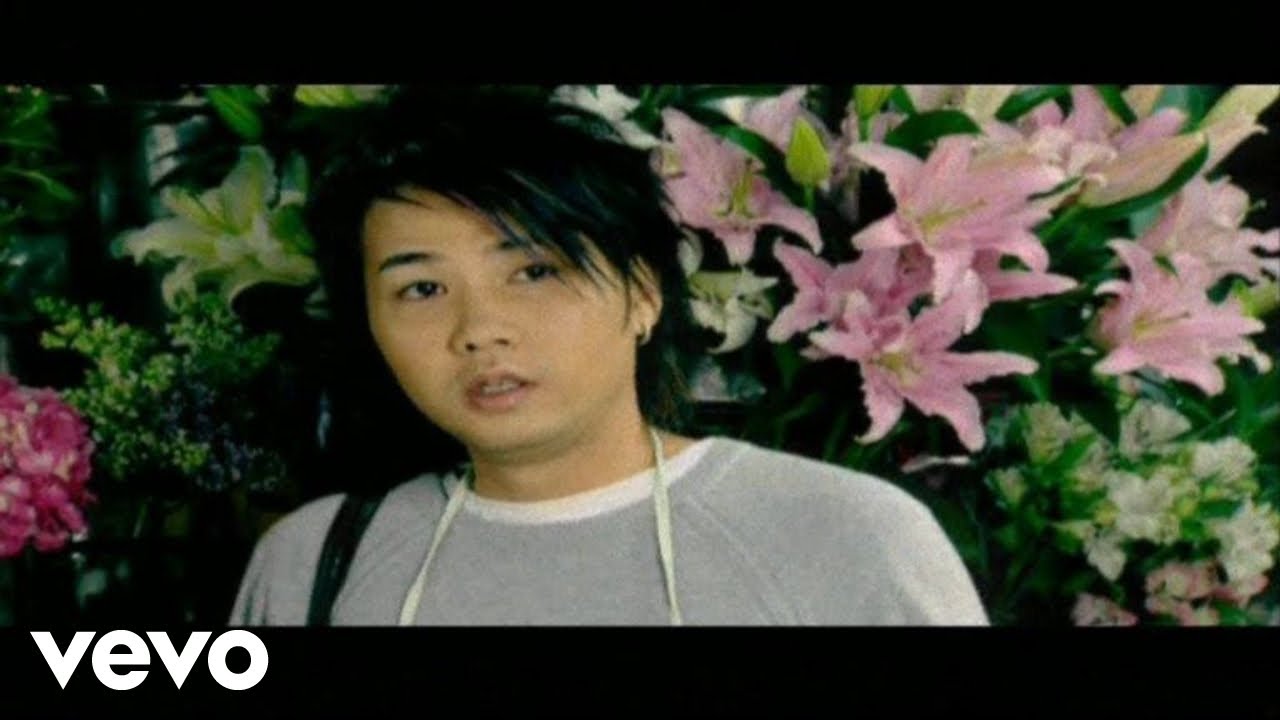 Barry Yip - 葉文輝 -《私家歌》MV - YouTube