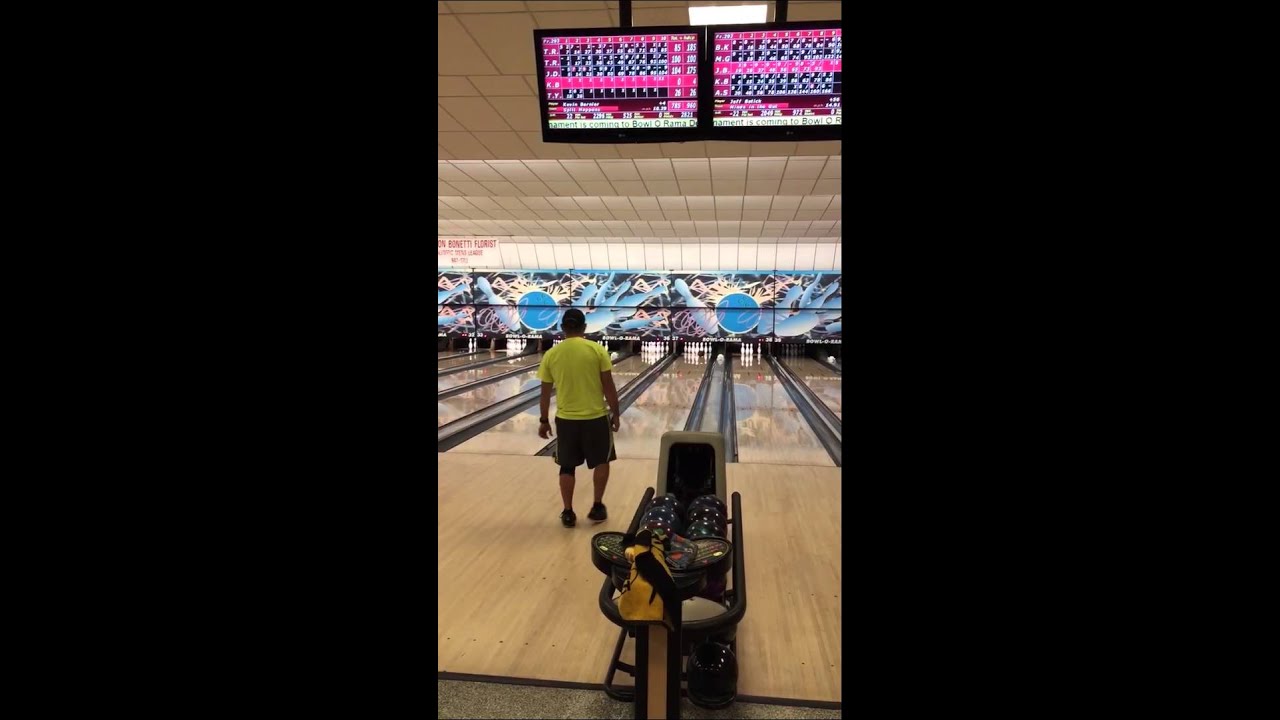 My first perfect 300 bowling game - YouTube