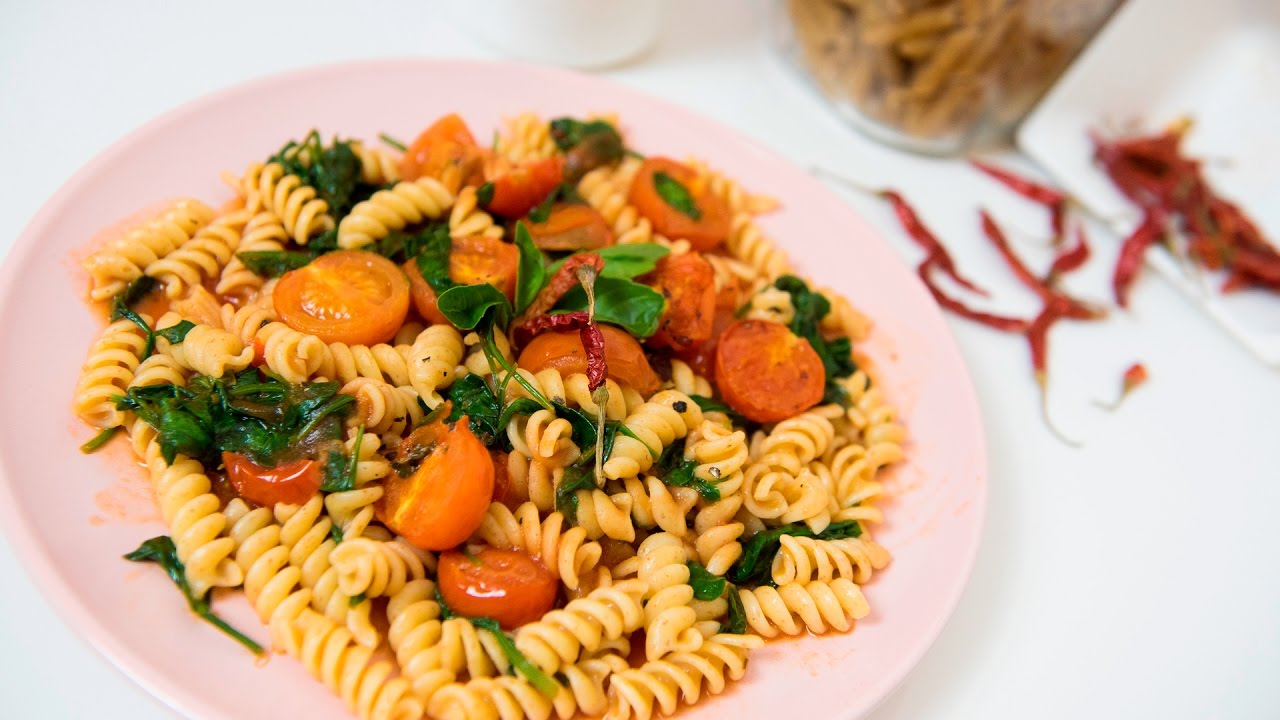 Pasta sa čeri paradajzom i spanaćem | Moj Ritual recepti - YouTube