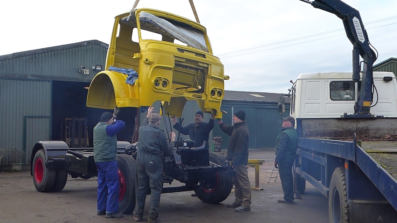 1966 COMMER TWO STROKE. - YouTube