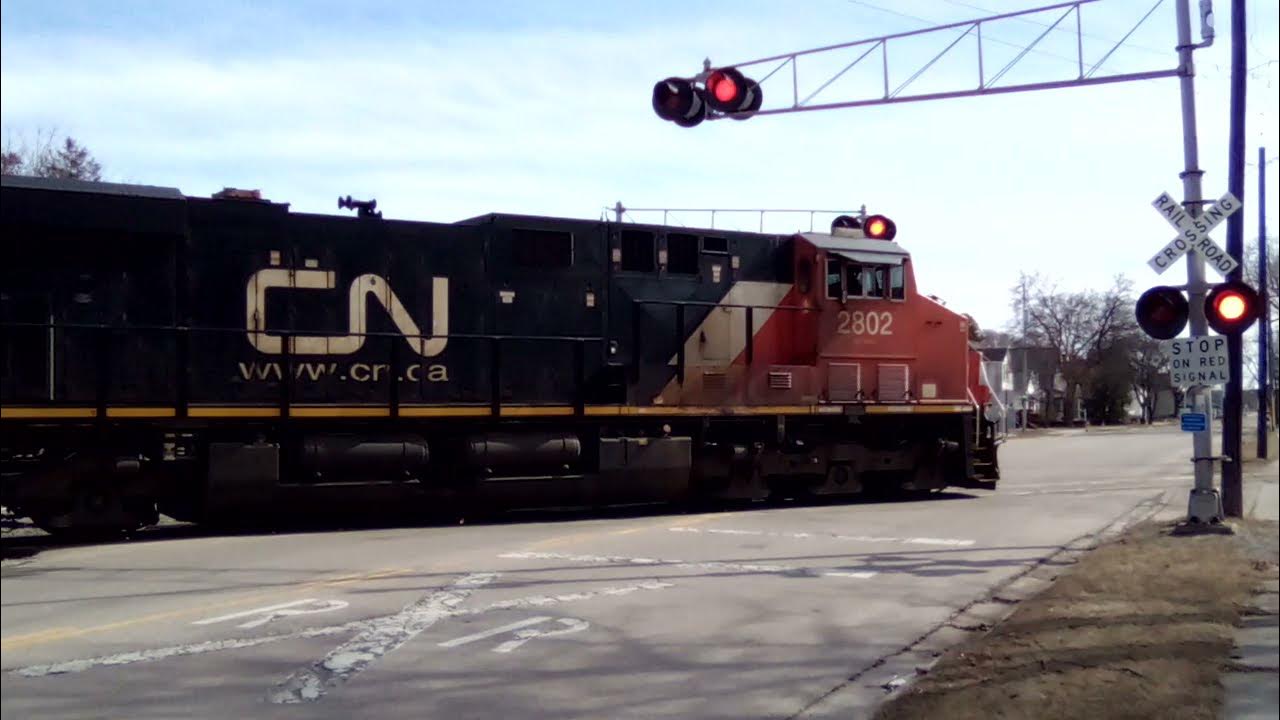 GTW ENGINE! (CN 2802 CN 3852 AND GTW 4622) Menominee, Michigan. 3/14/21 - YouTube
