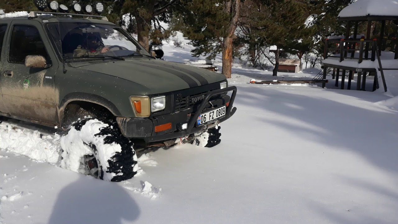 Toyota 35 extrem - YouTube