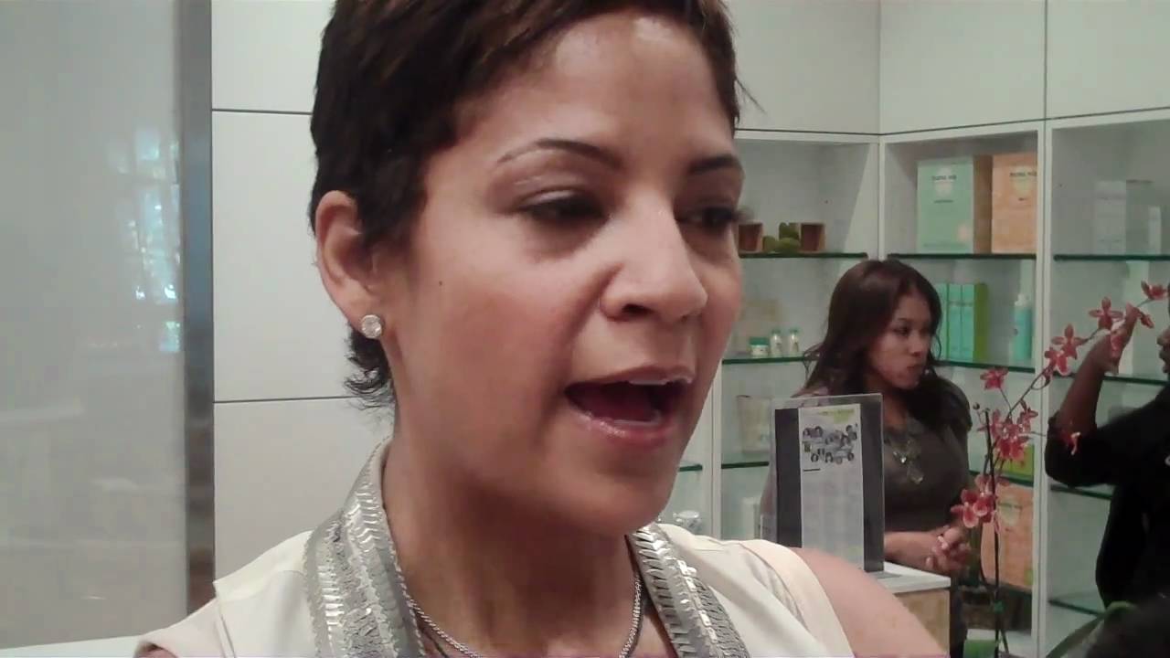 Tracy Wilson Mourning's Honey Child Collection - YouTube