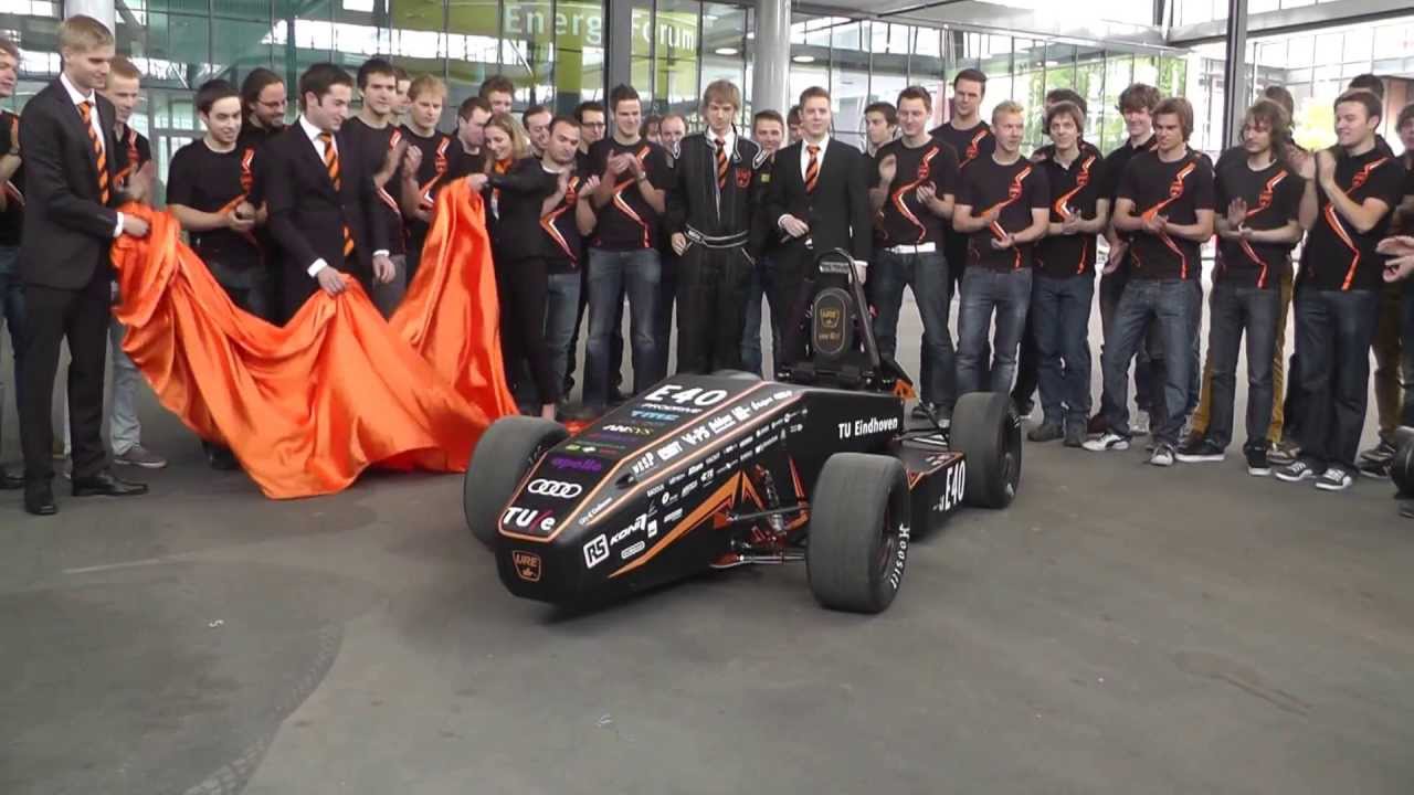 Electric car presentation of the electric race car URE08 / University ...