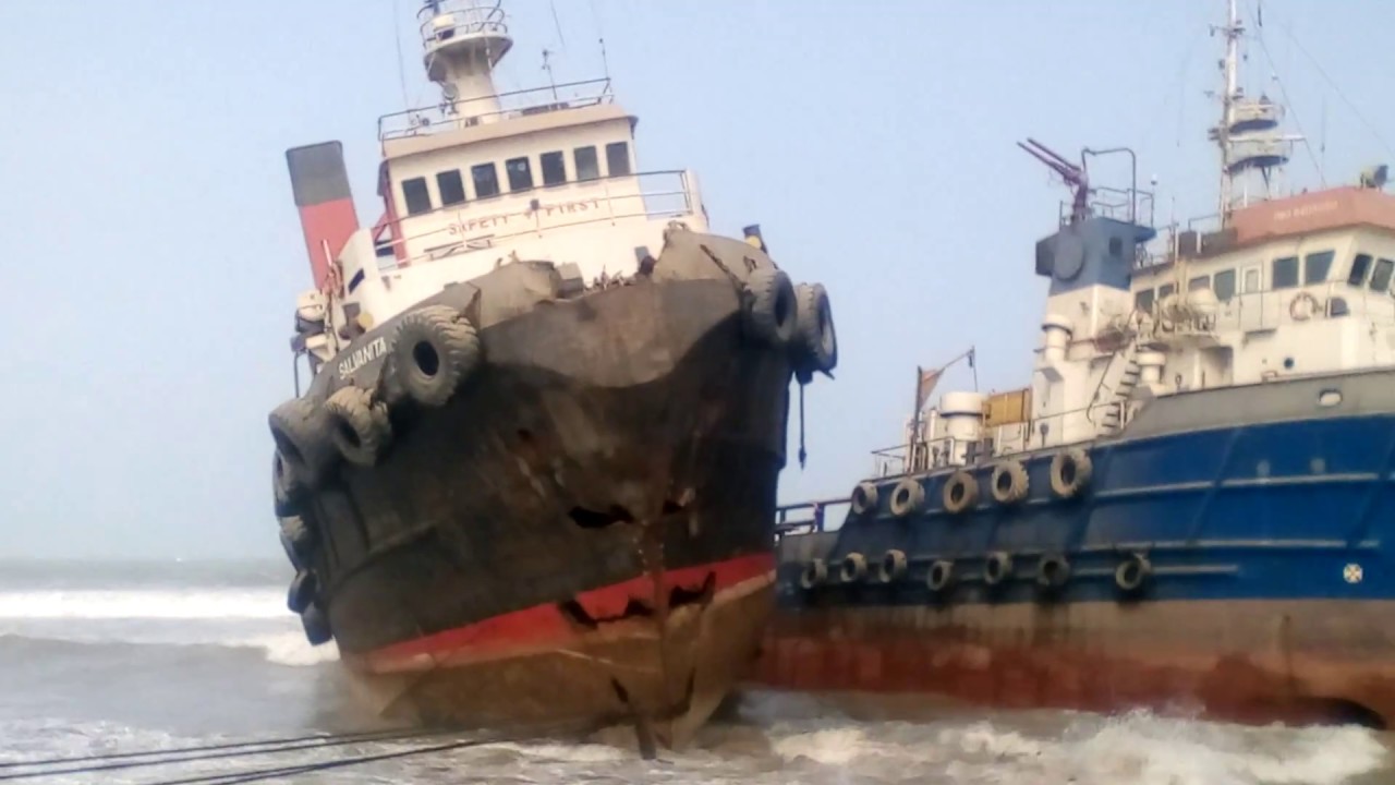 pakistan gadani ship breaking yard - YouTube