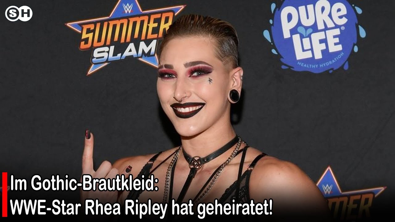 Im Gothic-Brautkleid: WWE-Star Rhea Ripley hat geheiratet! #germany ...