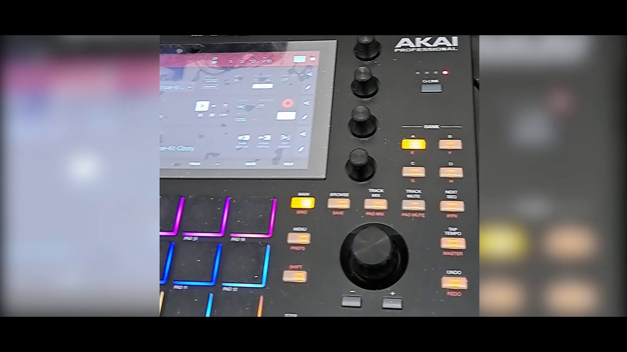 AKAI MPC One - Classic House (Sample Pack) - YouTube