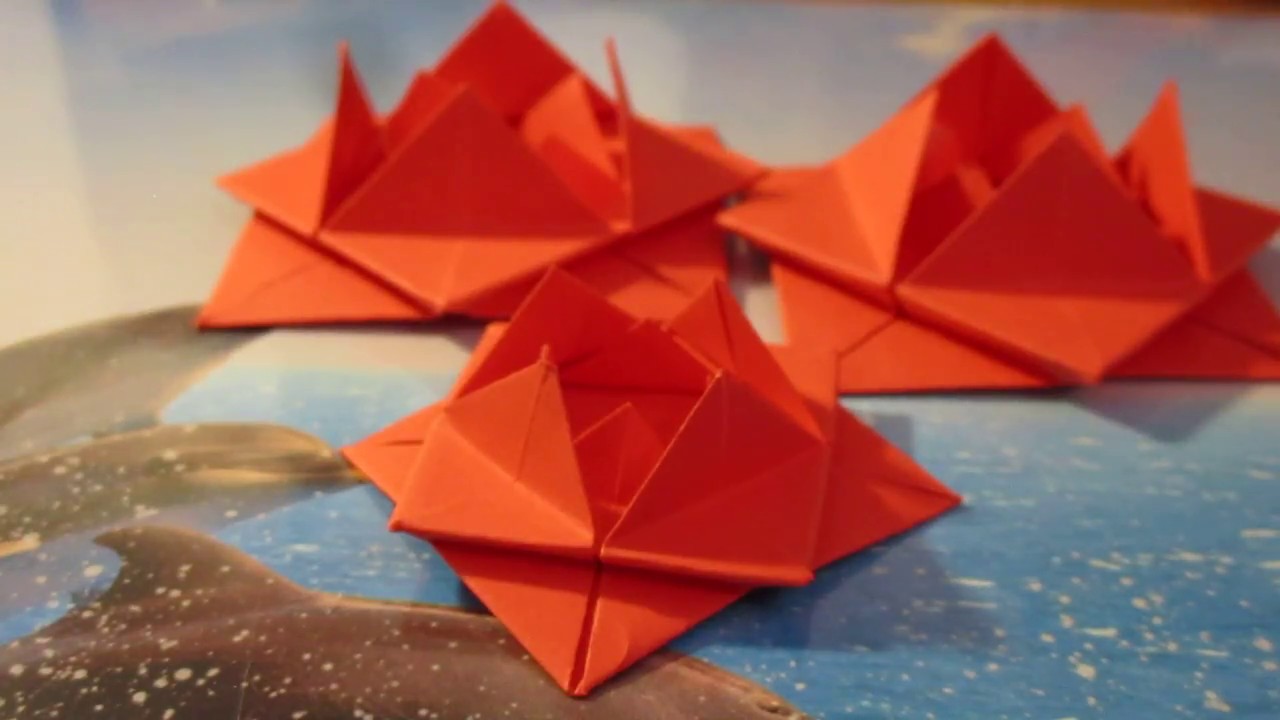 Comment faire une fleur lotus en origami.tuto expliquer. - YouTube