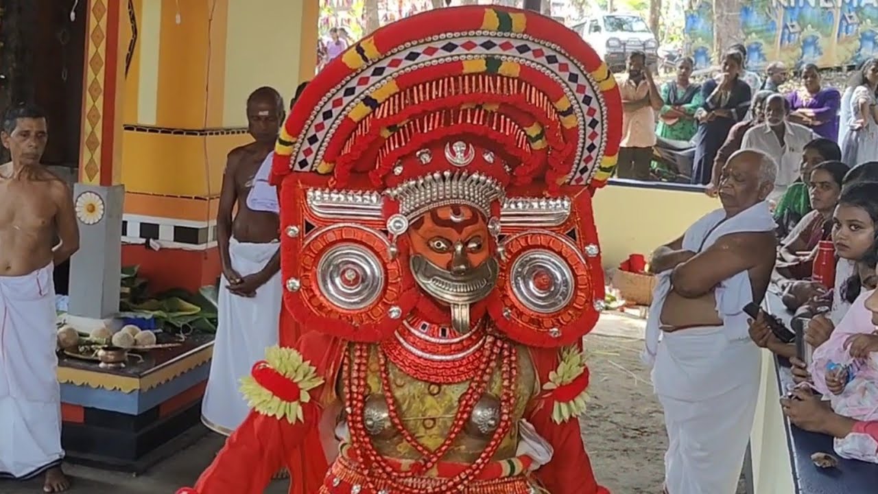 kurathiyamma theyyam | kurathi Amma | Koodiyattam | Eriam Sree ...