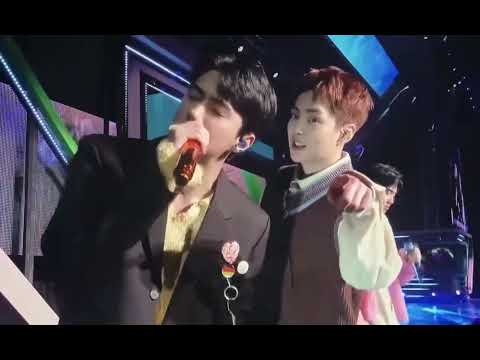 EXO - 파라다이스 (Paradise) Live Version Sehun Part