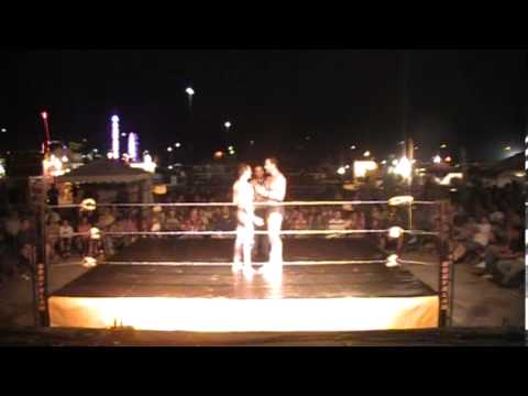 Flex v. Jumpin Jake Henjes - YouTube