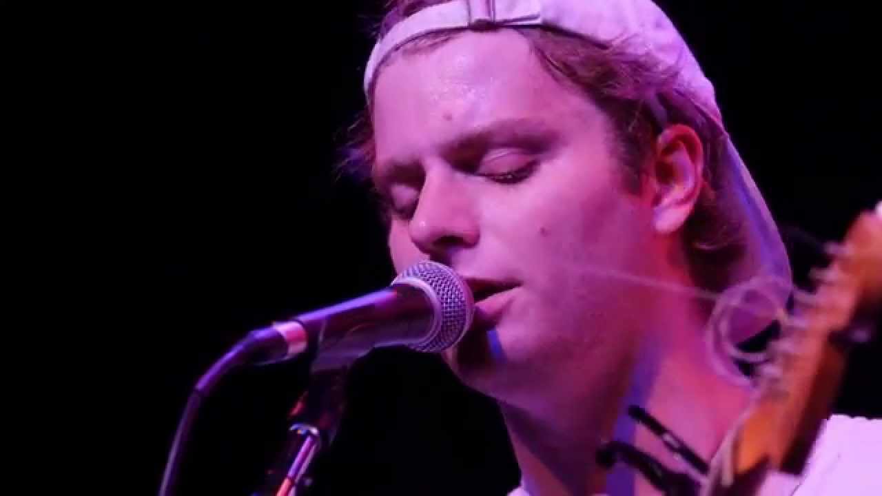Mac DeMarco - Ode To Viceroy (Live on KEXP) - YouTube Music