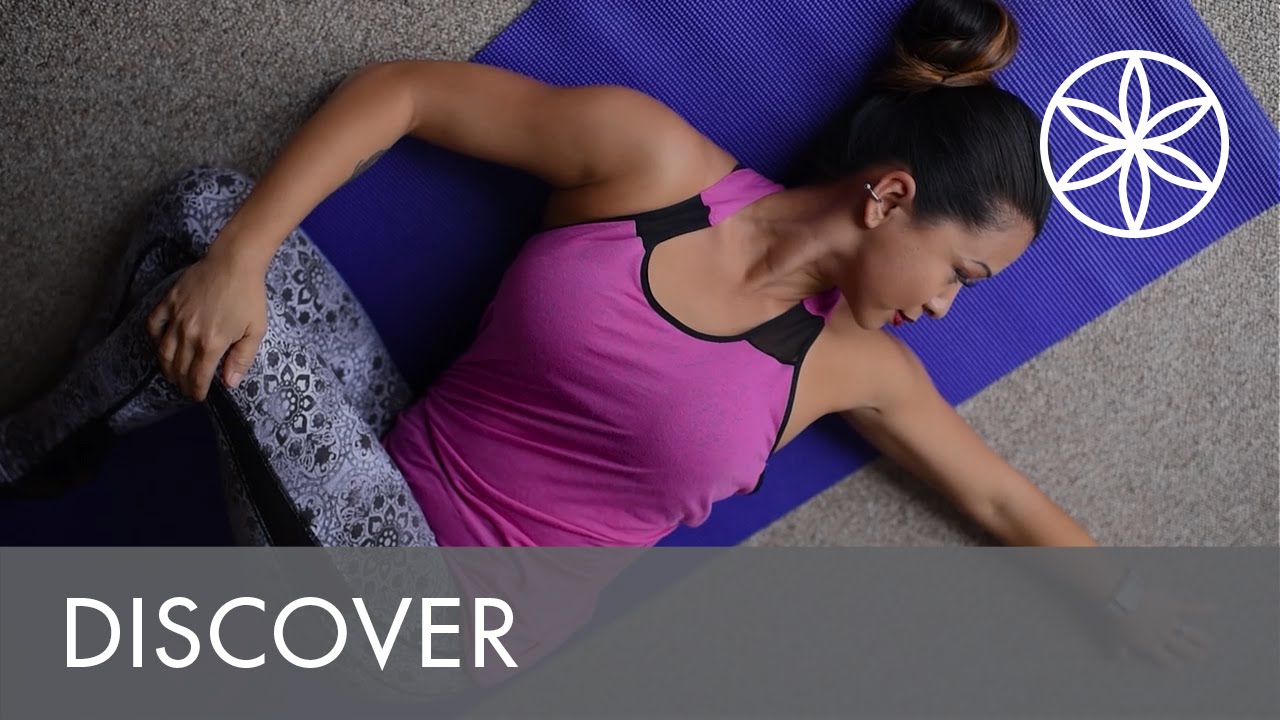 Two Fit Moms: Laura | Discover | Gaiam - YouTube