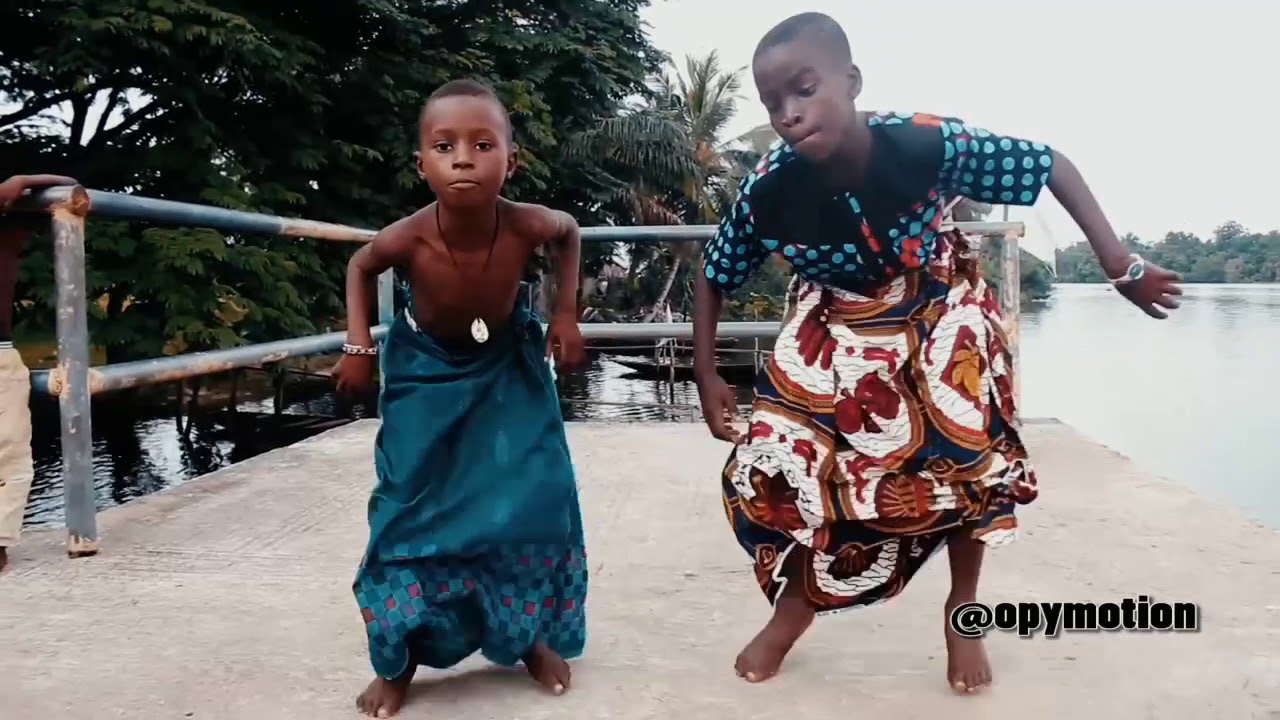 Beautiful Ijaw dance step by Director OPY Motion _With Alfred Izon-ebi ...
