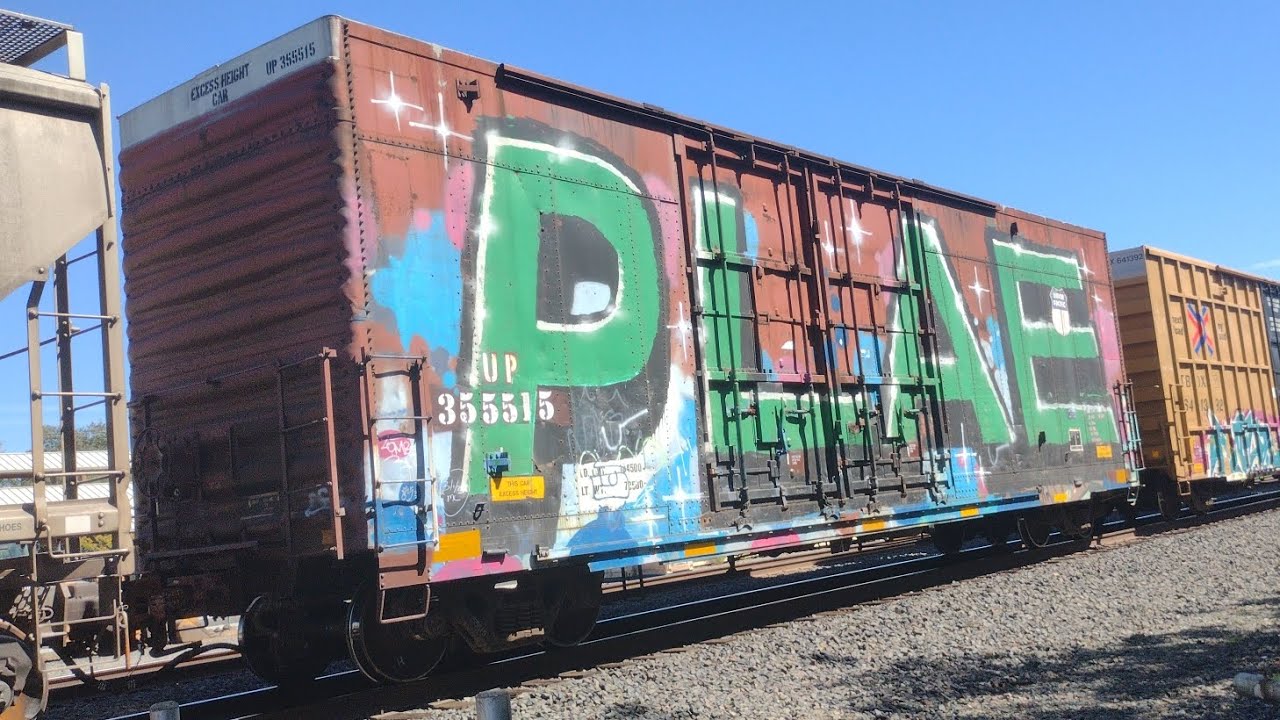 UP 9918 leads NB LRS59-10 with a nice crew on 9-10-2024 - YouTube