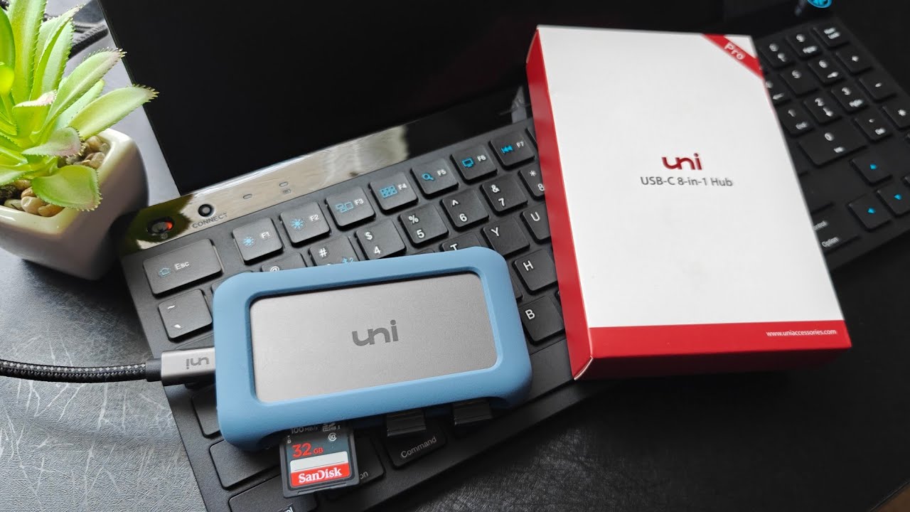 Uni Type-C 8 in 1 Hub Pro - YouTube