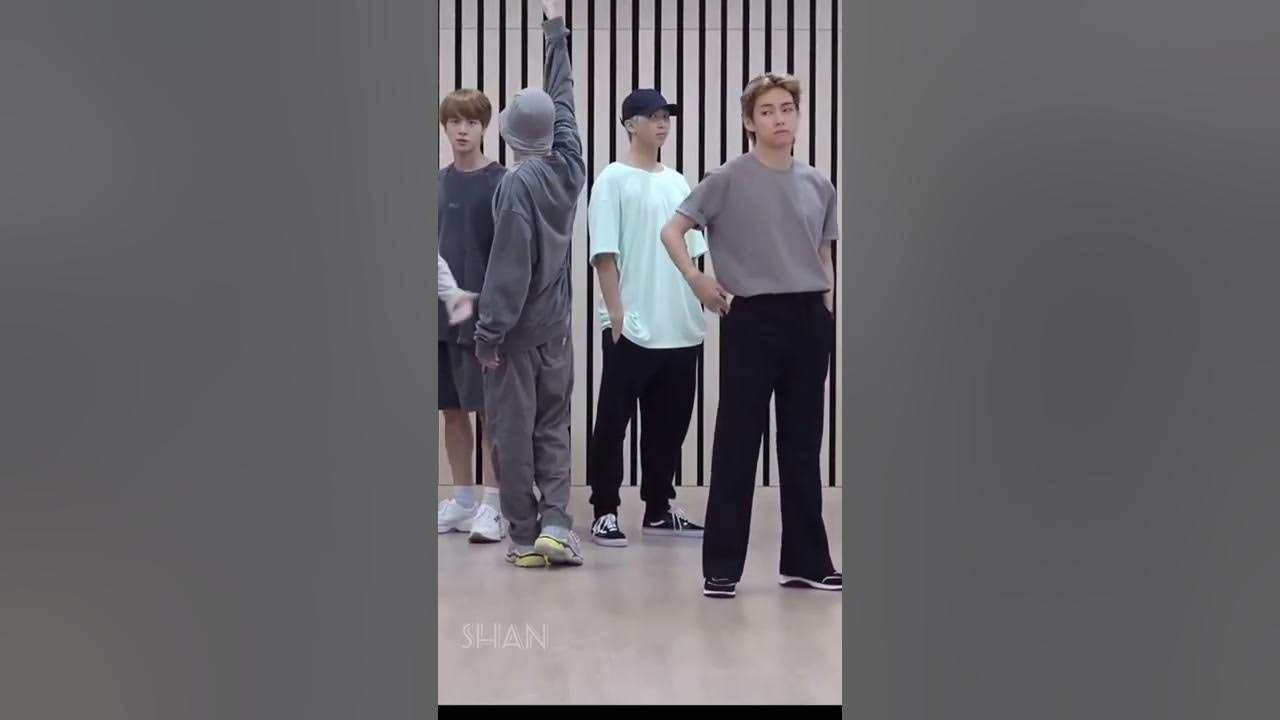 【RM FOCUS】BTS - 'Dynamite' Dance Practice (알엠) - YouTube