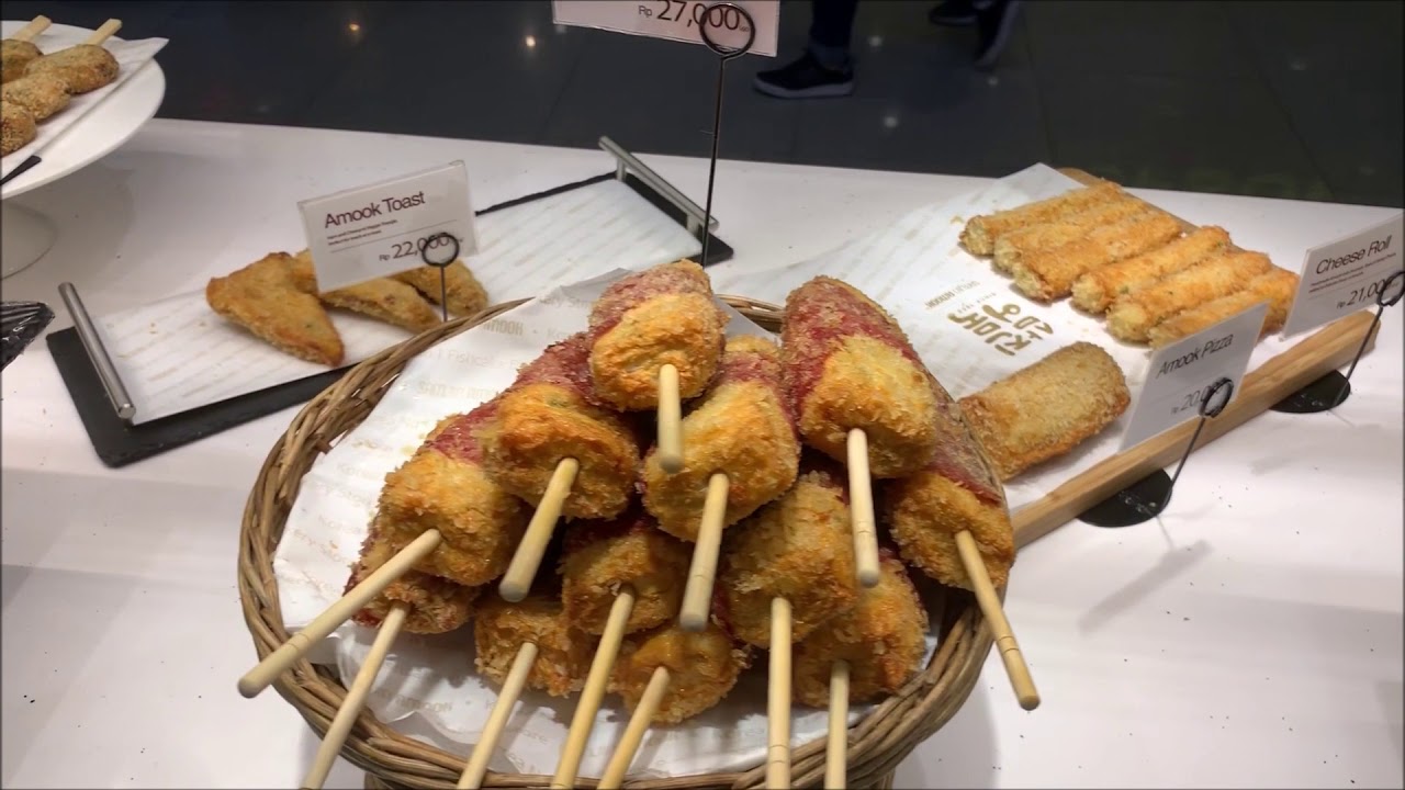 Samjin Amook Korea No.1 fishcake bakery store Central Park LG Jakarta ...