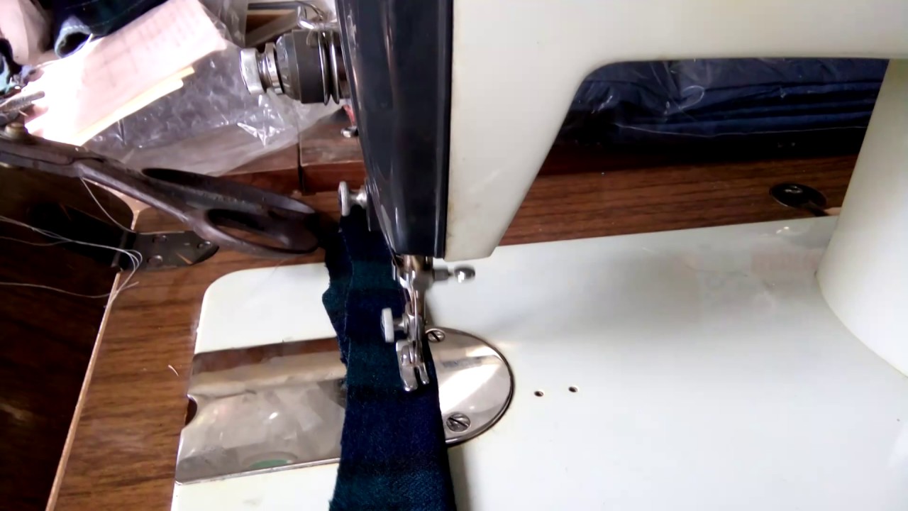 Fuji Manual sewing machine - YouTube