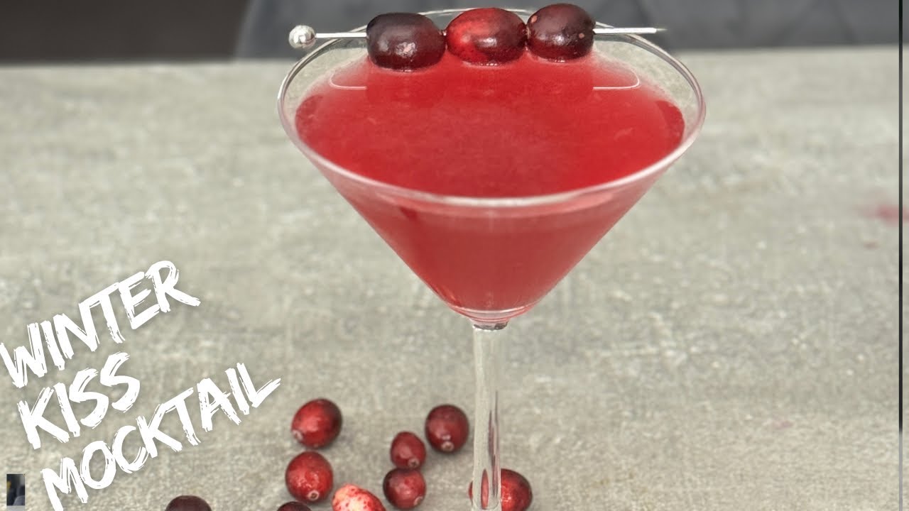 Winter Kiss Mocktail Recipe | No Alcohol January | Winter Moctails ...