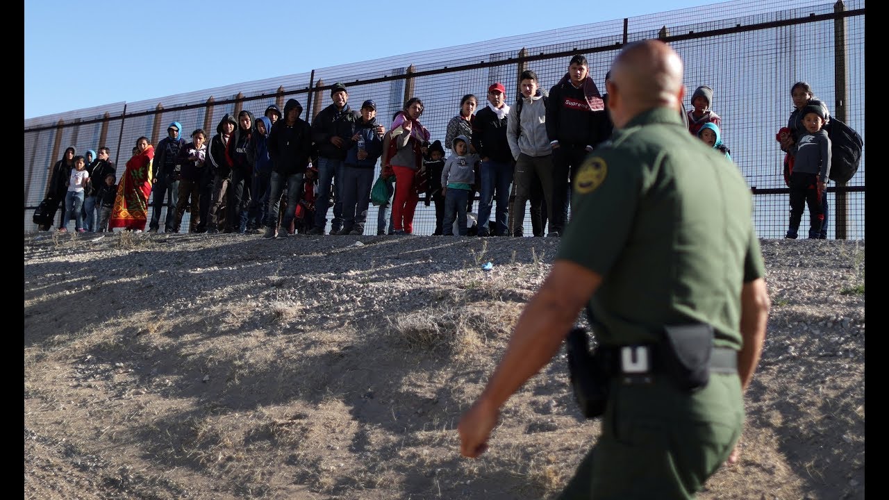 How surge in family border crossings is complicating enforcement - YouTube