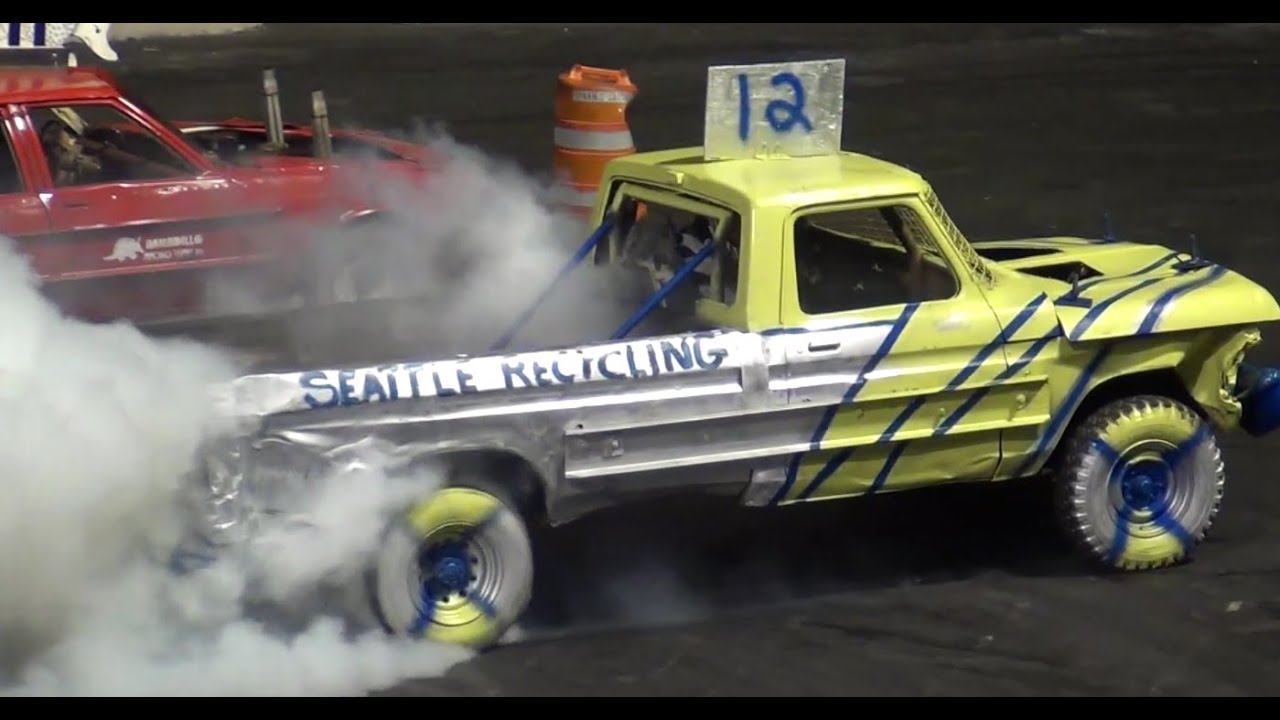 Motorsports Mayhem Slamfest Demo Derby soccer 2016 - YouTube