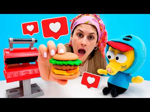 Reyhan Abla Kral Şakir için köfte ekmek yapıyor! Oyun hamuru ile videolar.