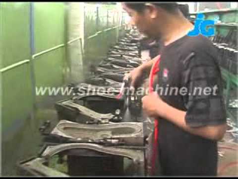 pu shoe/sole making pouring machine - YouTube