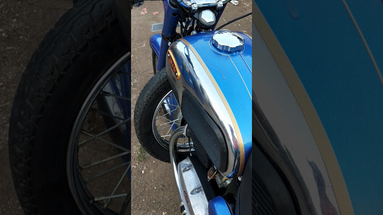 Yezdi 250 CL2 - YouTube