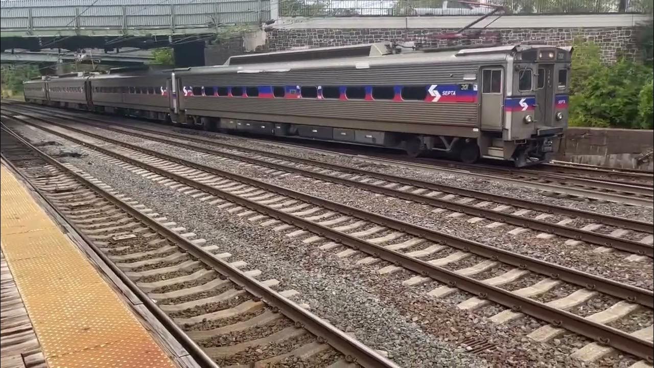 SEPTA: Silverliner IV Trenton RR Line Train terminating at Trenton Transit Center - YouTube