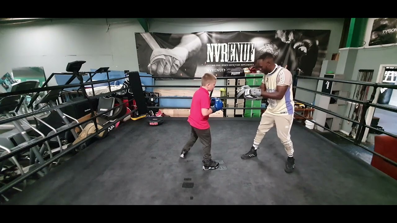 Oneface Mapacha - BOXING TRAINING TIME AT SEVEN HILLS ABC BOXING GYM ...