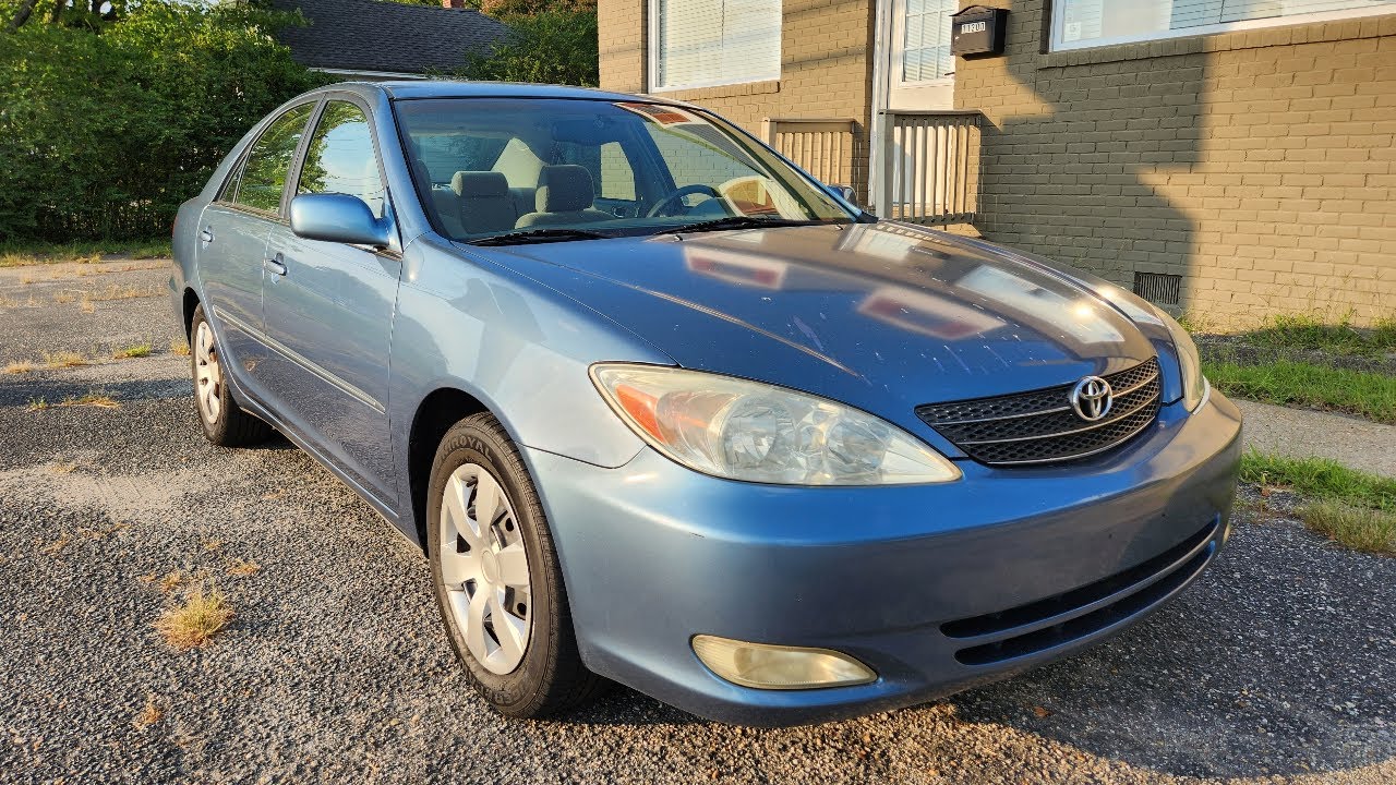 2003 Toyota Camry XLE - YouTube