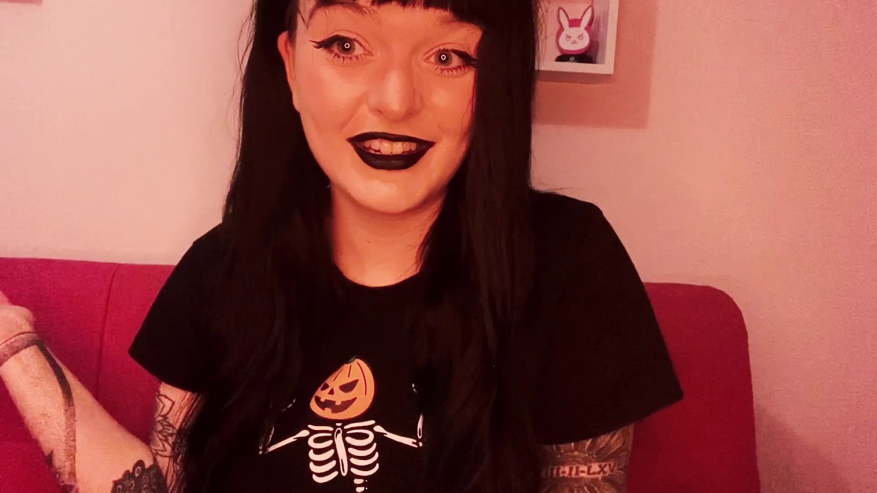 Lydia tells Salford Now what she uses Only Fans for. - YouTube