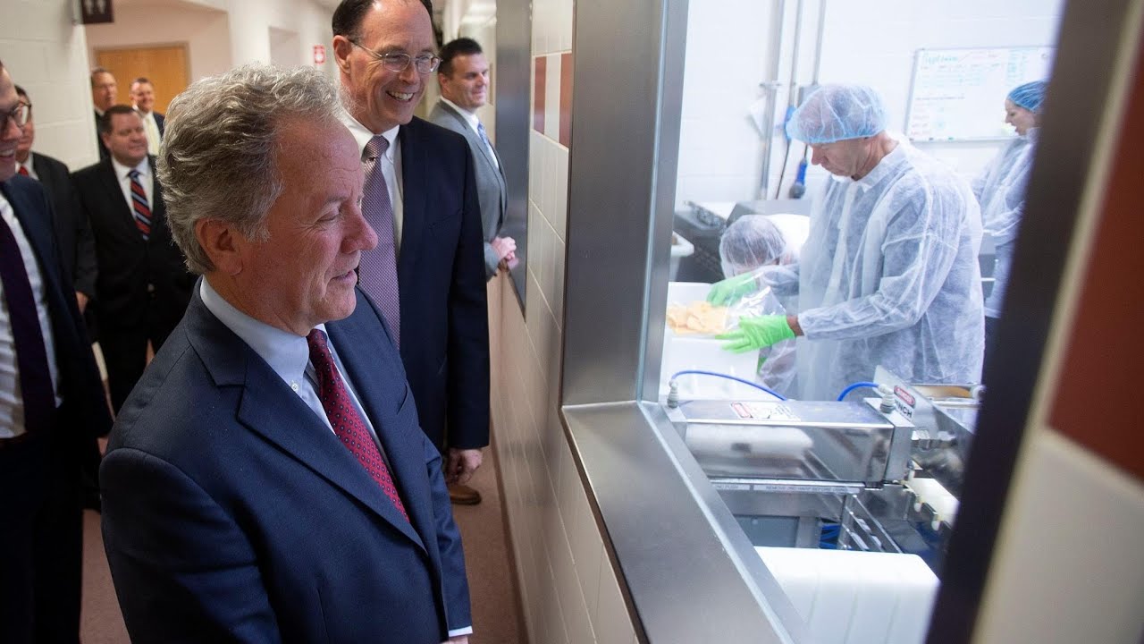 World Food Programme Director Visits Utah - YouTube