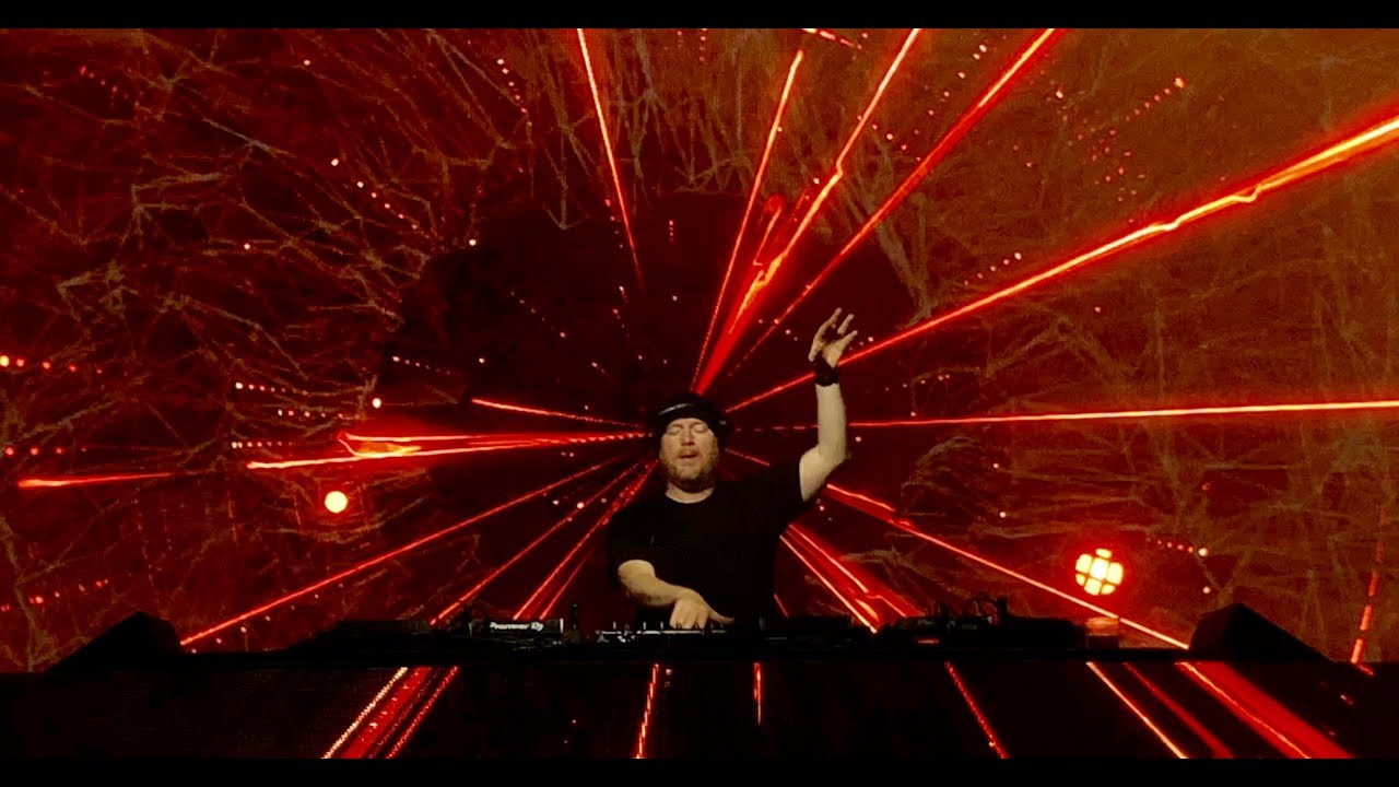Eric Prydz Live at Echostage NYE 2020 — (4K Full Set) - YouTube Music