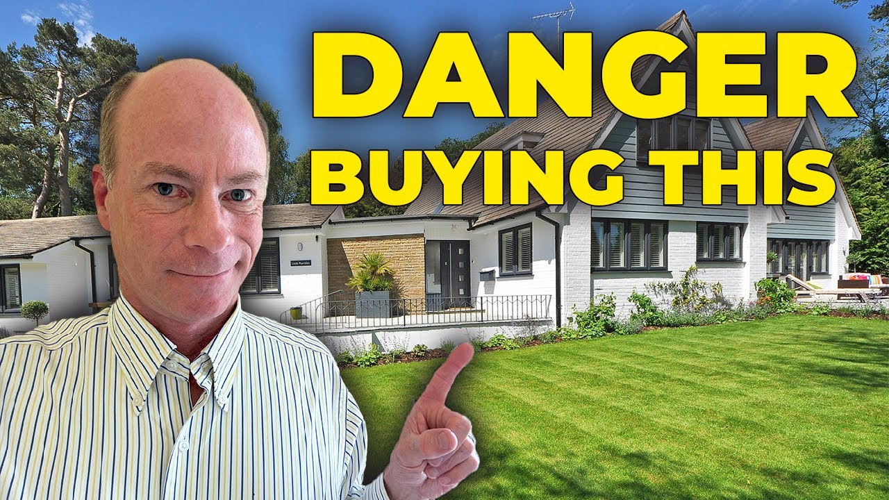 10 Ways to Know Your Buying A BAD HOUSE! - YouTube
