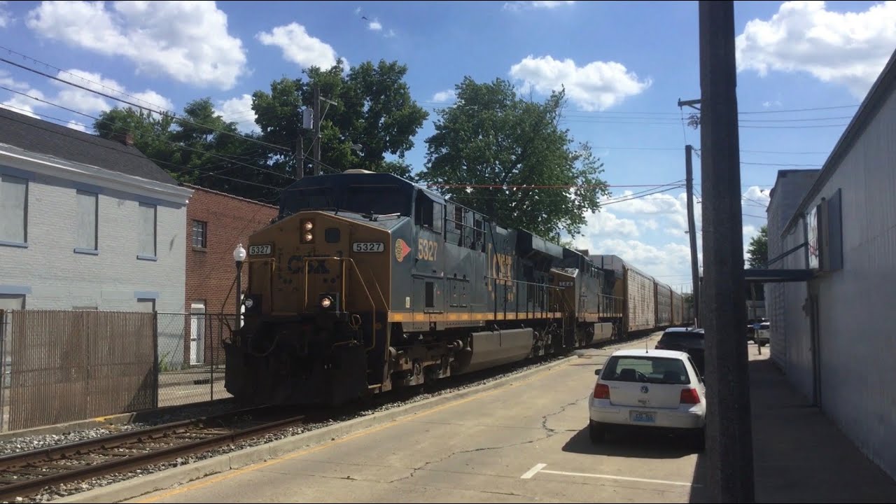 CSX 5327 Western Maryland Emblem Unit leads Q230, Lawrenceburg Indiana ...