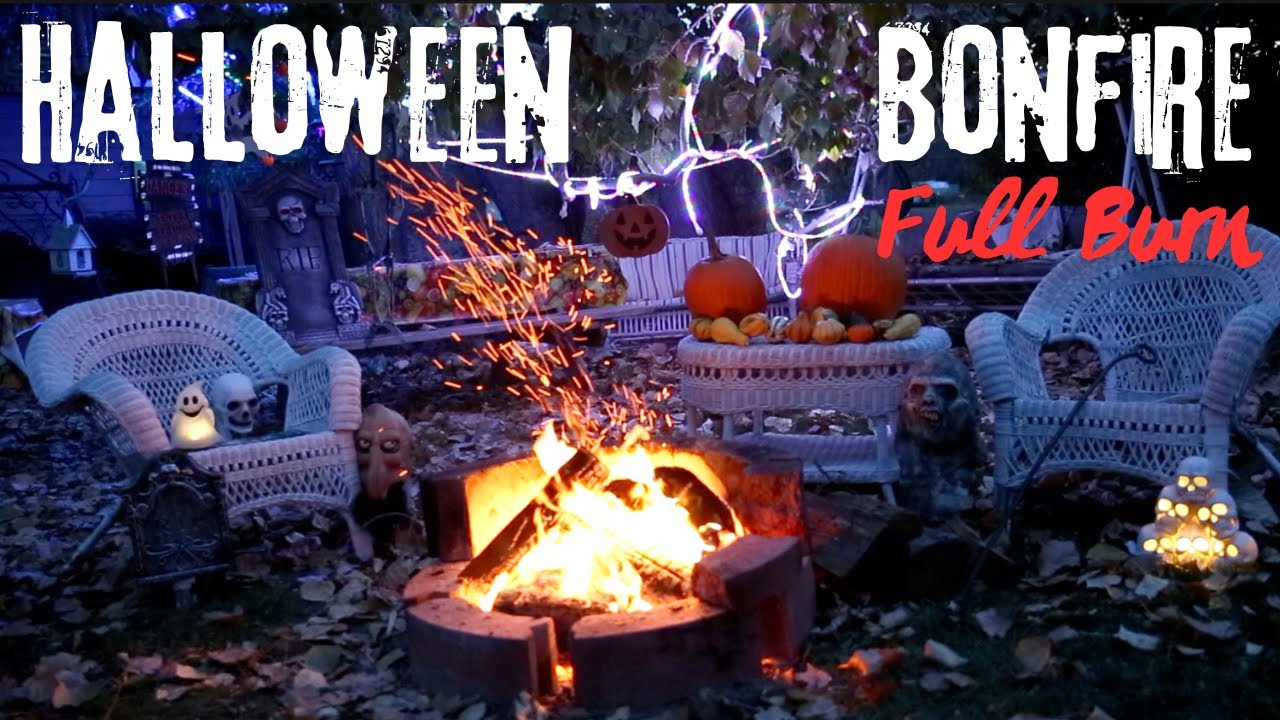Spooky Halloween Bonfire | FULL BURN - YouTube