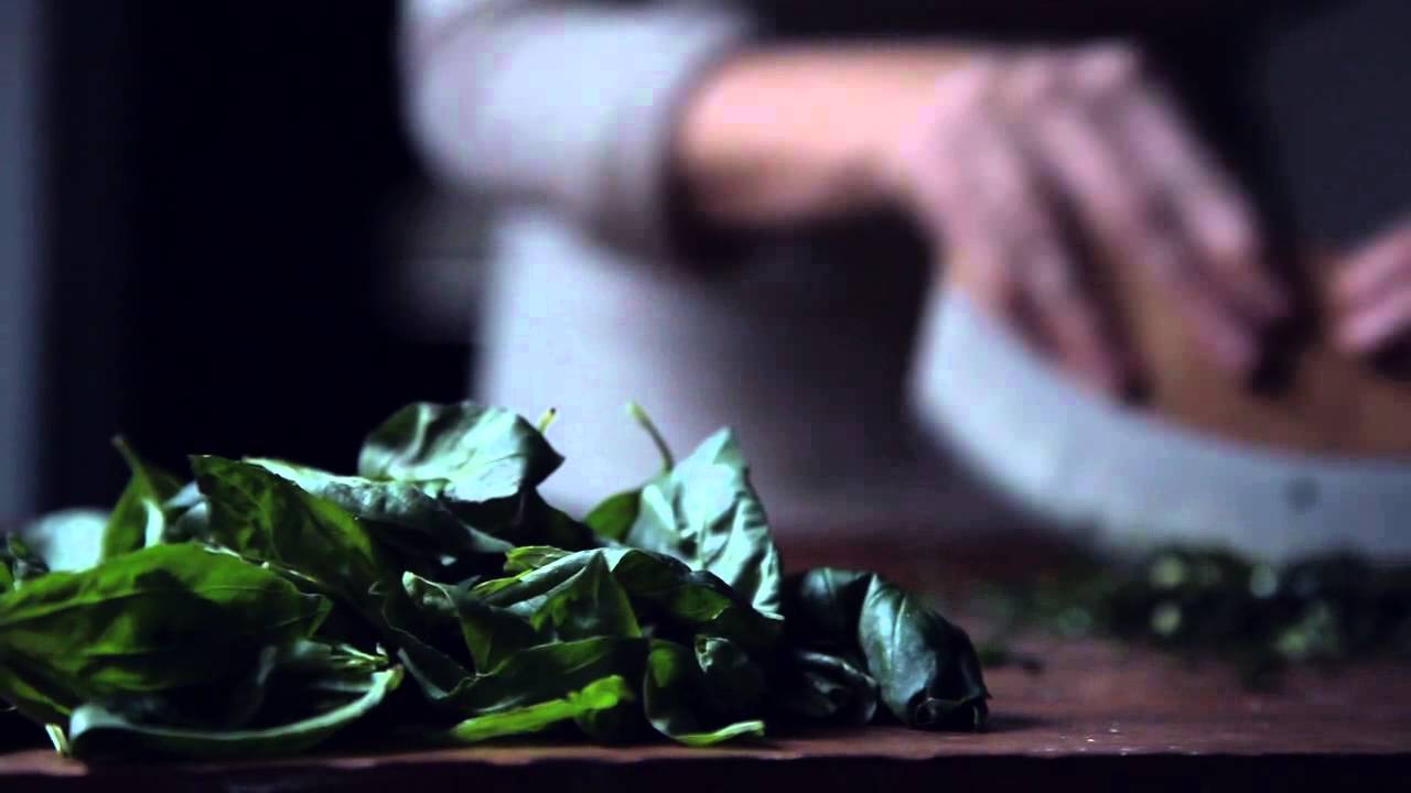 Kinfolk Recipe Classic Pesto - YouTube
